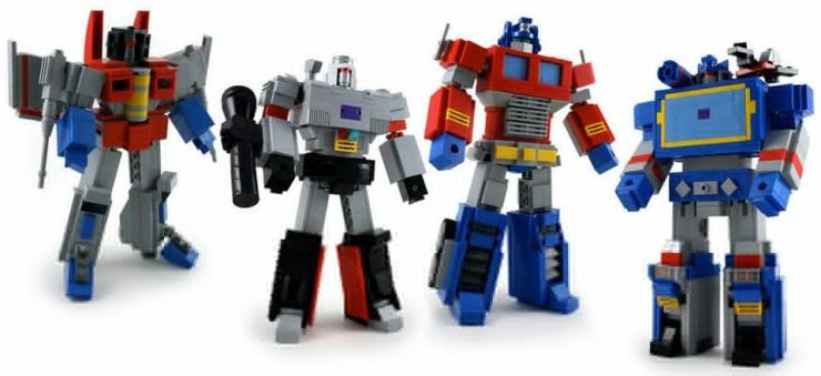 Transform, and Roll Out, LEGO style! | Geek Culture