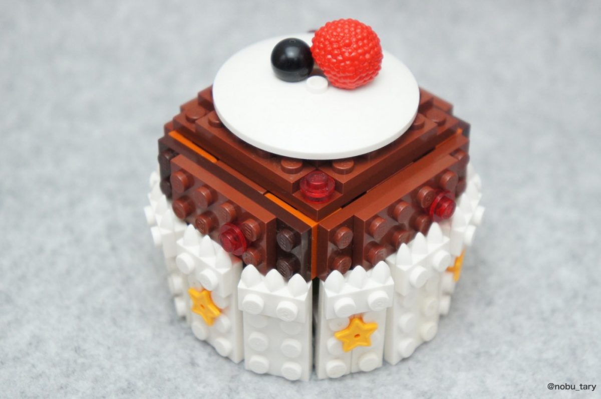 Japanese Master Builder creates incredible looking food items with Lego ...