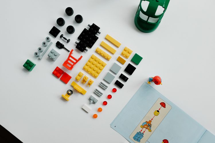 Geek Review: LEGO City Airport Cargo Plane 60101 | Geek Culture