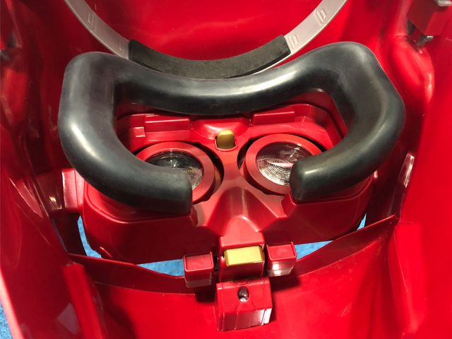 Geek Review - Hasbro Avengers: Infinity War Hero Vision Iron Man AR ...