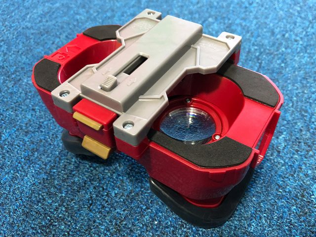 Geek Review - Hasbro Avengers: Infinity War Hero Vision Iron Man AR ...