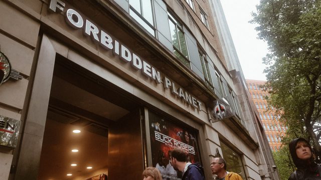 Geek's Guide To Toy And Comic Shopping In London 2018 | Geek Culture