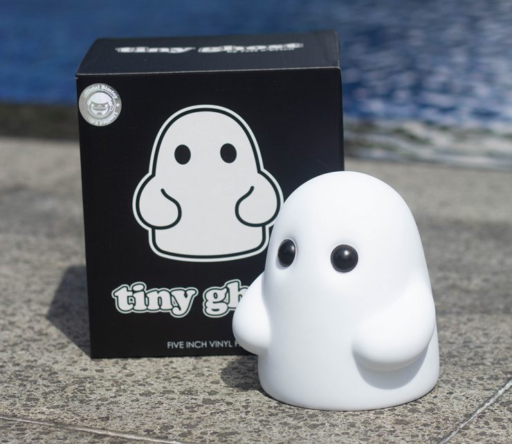 Getting To Know Tiny Ghost With Creator Reis O'Brien | Geek Culture