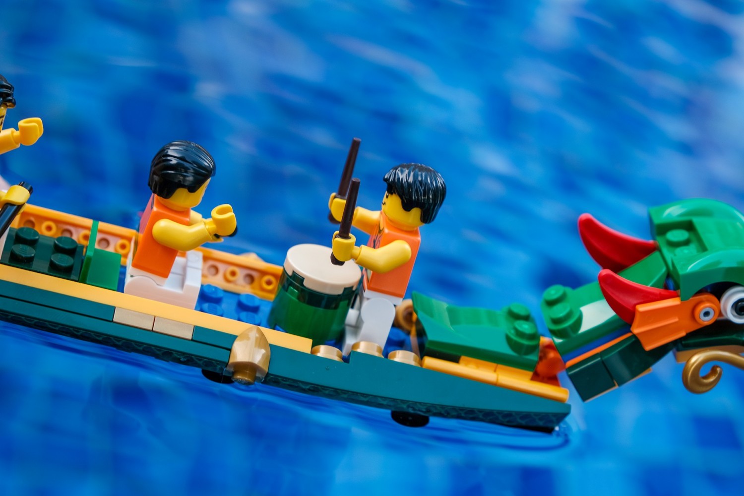 Geek Review: LEGO Dragon Boat Race 80103 | Geek Culture