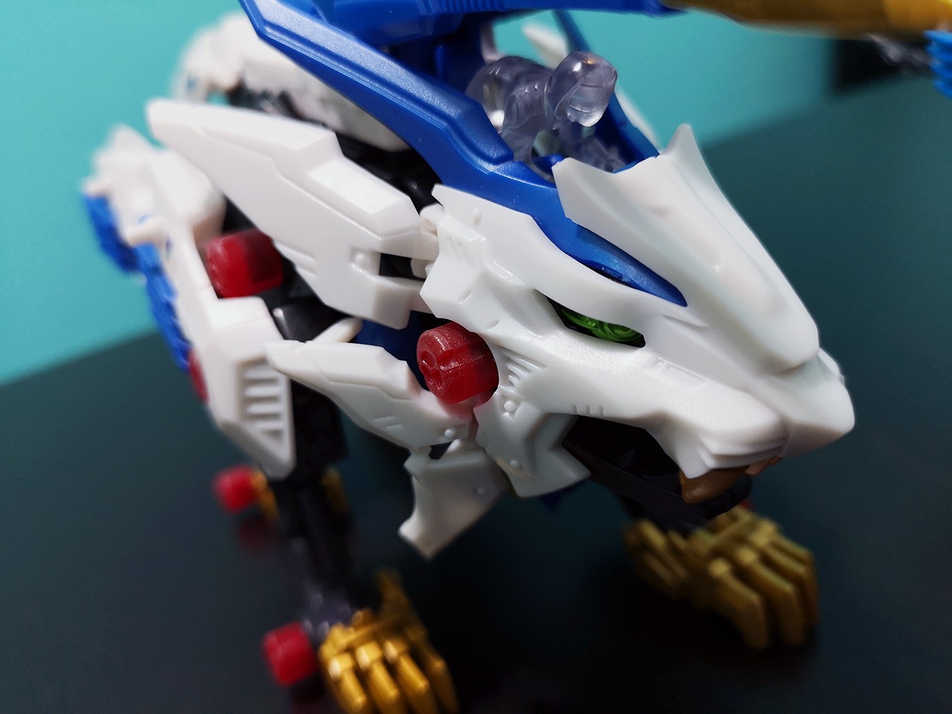 Geek Review: Zoids Wild Special Edition Wild Liger | Geek Culture