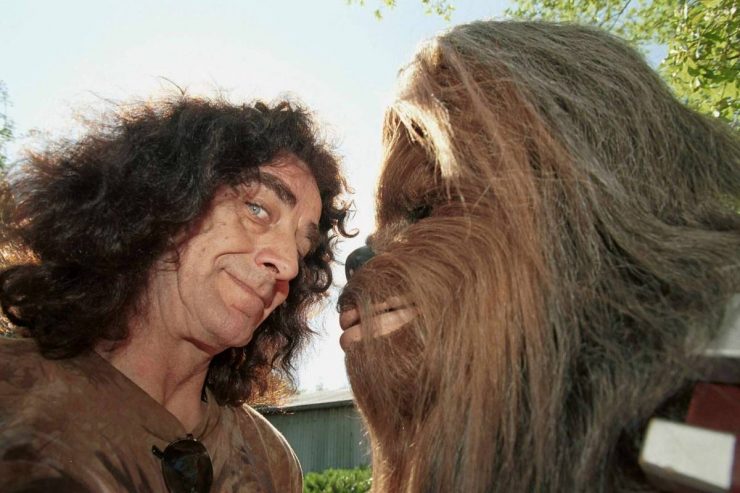 Chewbacca Star Peter Mayhew Dies Aged 74 | Geek Culture