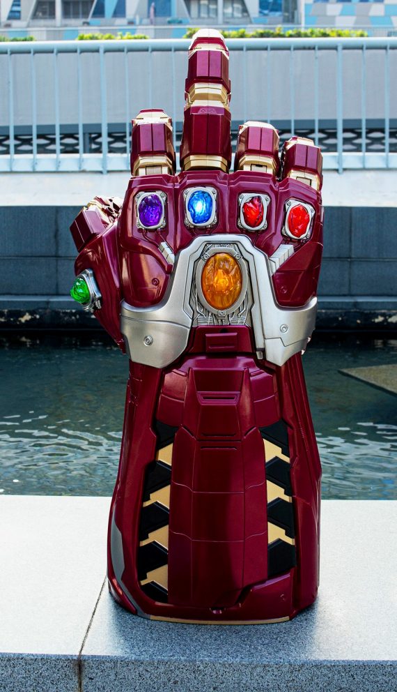 Geek Review - Hasbro Marvel Legends Series Avengers: Endgame Power ...