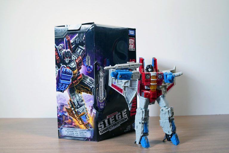 Hasbro's Transformers Siege Toys Are The Best Version of Your Childhood ...