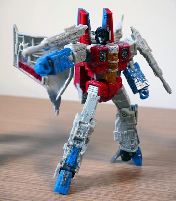 Hasbro's Transformers Siege Toys Are The Best Version of Your Childhood ...