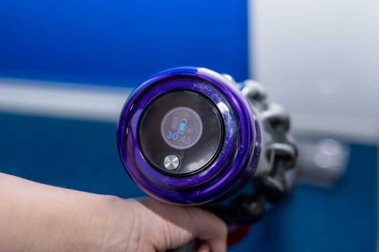 Geek Review: Dyson V11 Absolute Cordless Vacuum Cleaner | Geek Culture