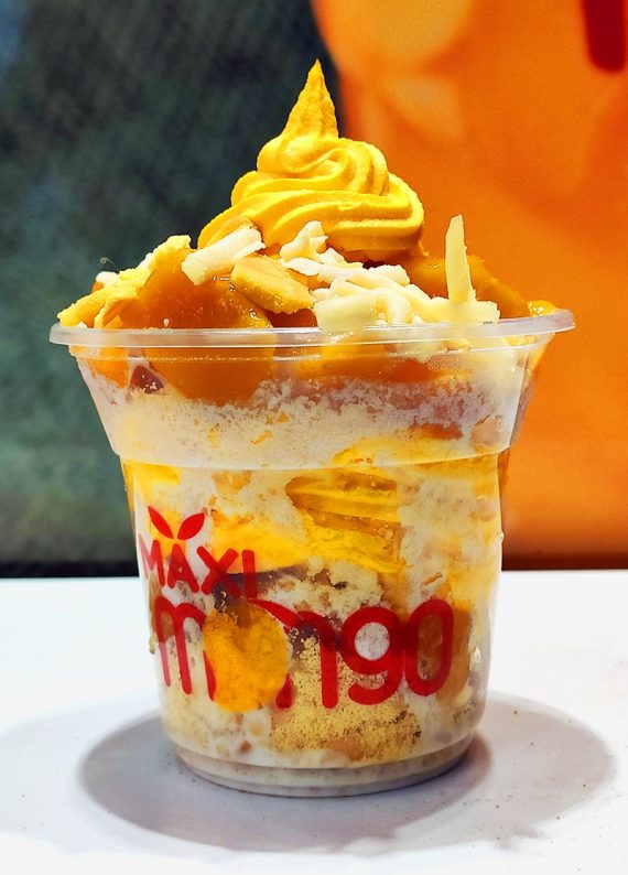 Get A Taste Of The Philippines With The First Maxi Mango Outlet In ...