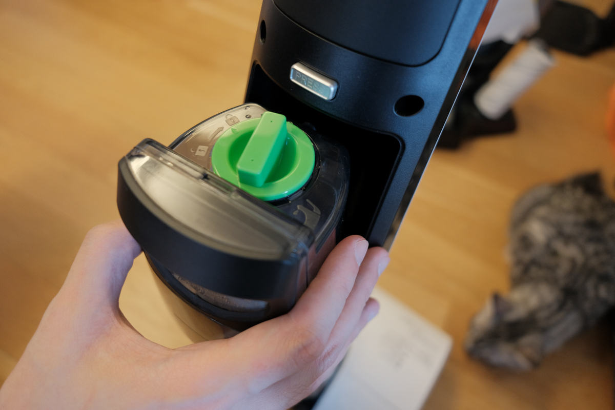 Geek Review: Hizero F801 4-in-1 Bionic Mop | Geek Culture
