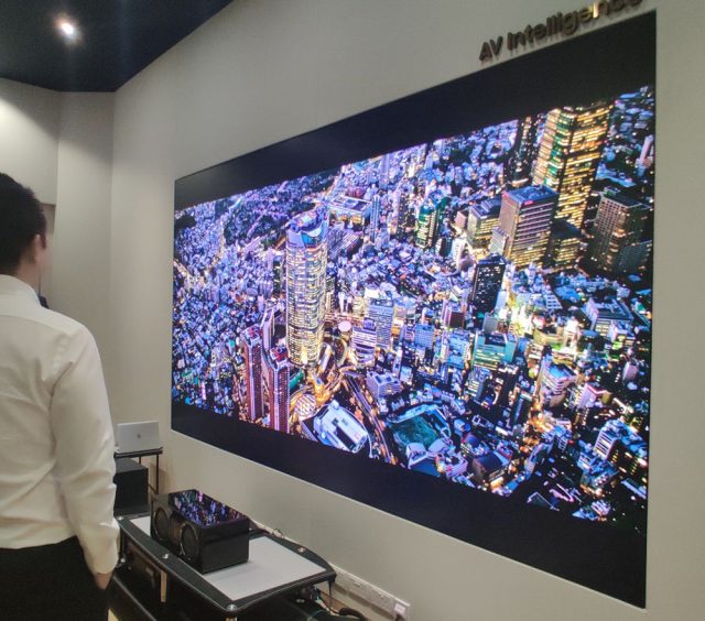 Samsung Releases Massive 292-Inch 8K Modular TV, The Wall Luxury, In ...