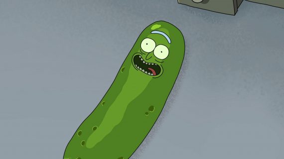 You'll Get To Snack On Pickle Rick Pringles During The Super Bowl ...