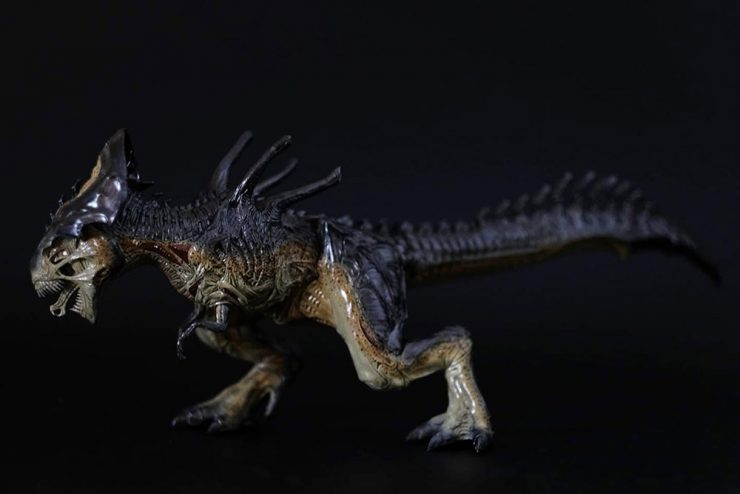 The "Xenomorph + T-Rex" X-Rex 1/35 Scale Replica Is Now A Reality ...