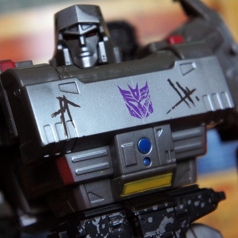 Netflix’s Transformers: War for Cybertron Toys Includes "Teletraan I ...