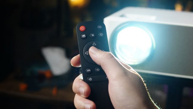 Geek Review: LUMOS AURO Home Cinema Short Throw Projector | Geek Culture