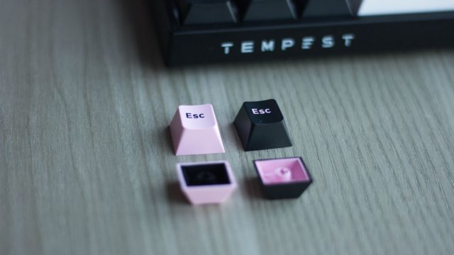 Geek Review: Tempest Kirin v2 Mechanical Keyboard | Geek Culture