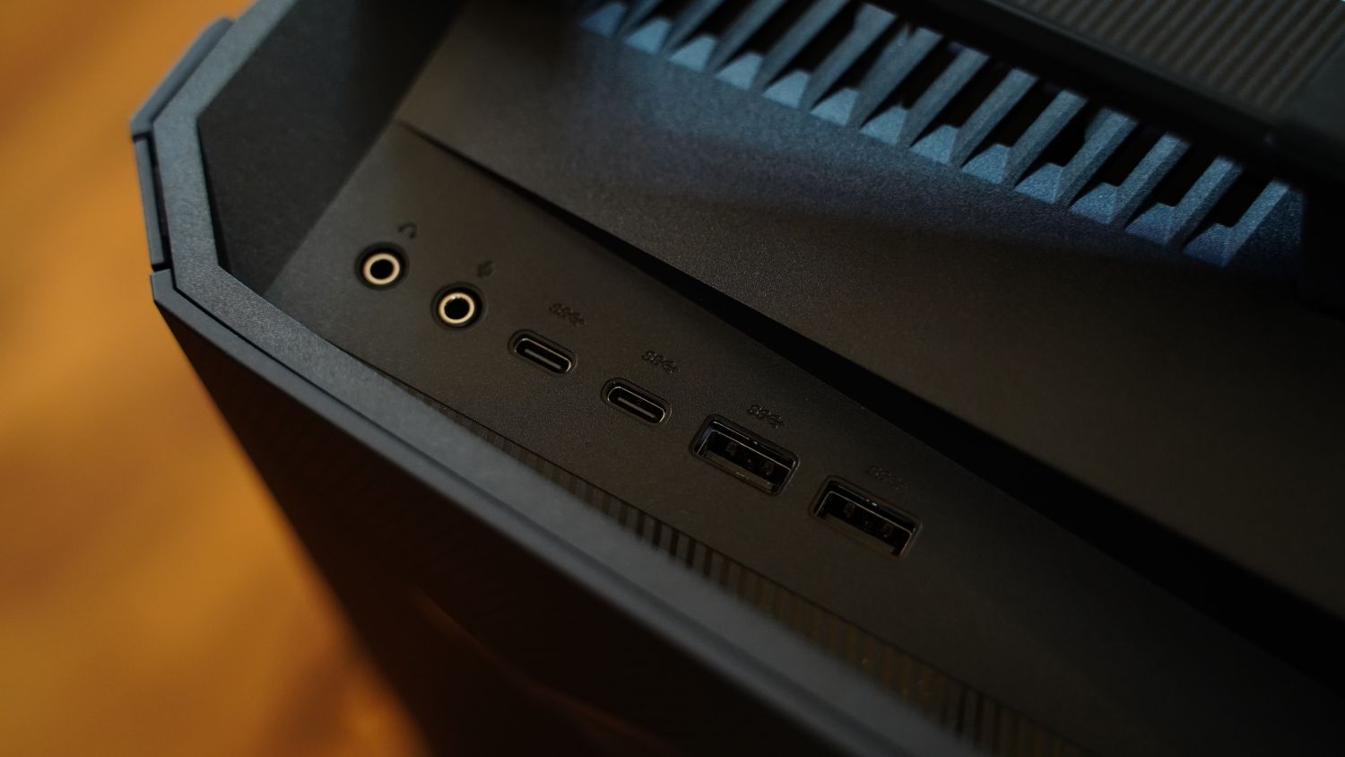 Geek Review: ASUS ROG Strix GT35 Gaming Desktop | Geek Culture