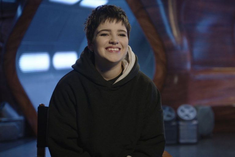 Star Trek: Discovery Introduces First Non-Binary And Transgender ...
