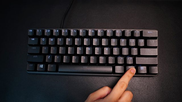 Geek Review: Razer Huntsman Mini 60% Mechanical Gaming Keyboard | Geek ...
