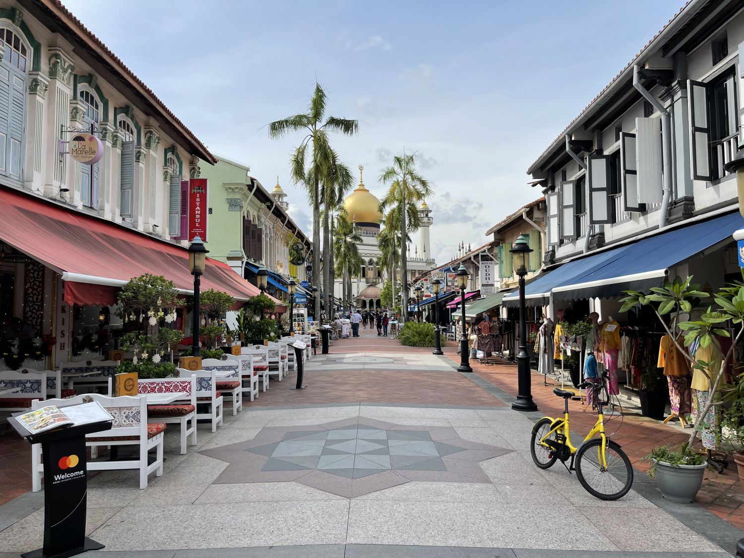 2020 Flagship Phone Shootout: iPhone 12 Pro Max vs Samsung Galaxy Note ...