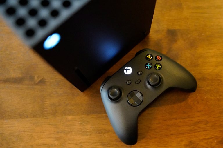 Microsoft Says Next-Gen 'Project Helix' Hybrid Xbox Will Play Console ...