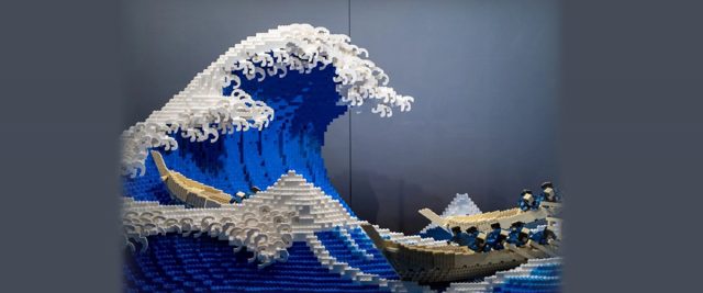 This Re-creation Of Hokusai’s ‘Great Wave’ Into 50,000 LEGO Bricks Is A ...