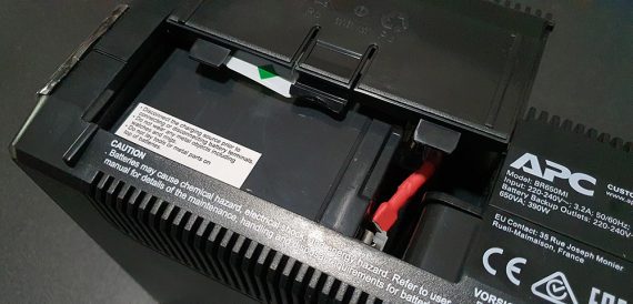 Geek Review: Schneider Electric Back UPS Pro BR650MI | Geek Culture