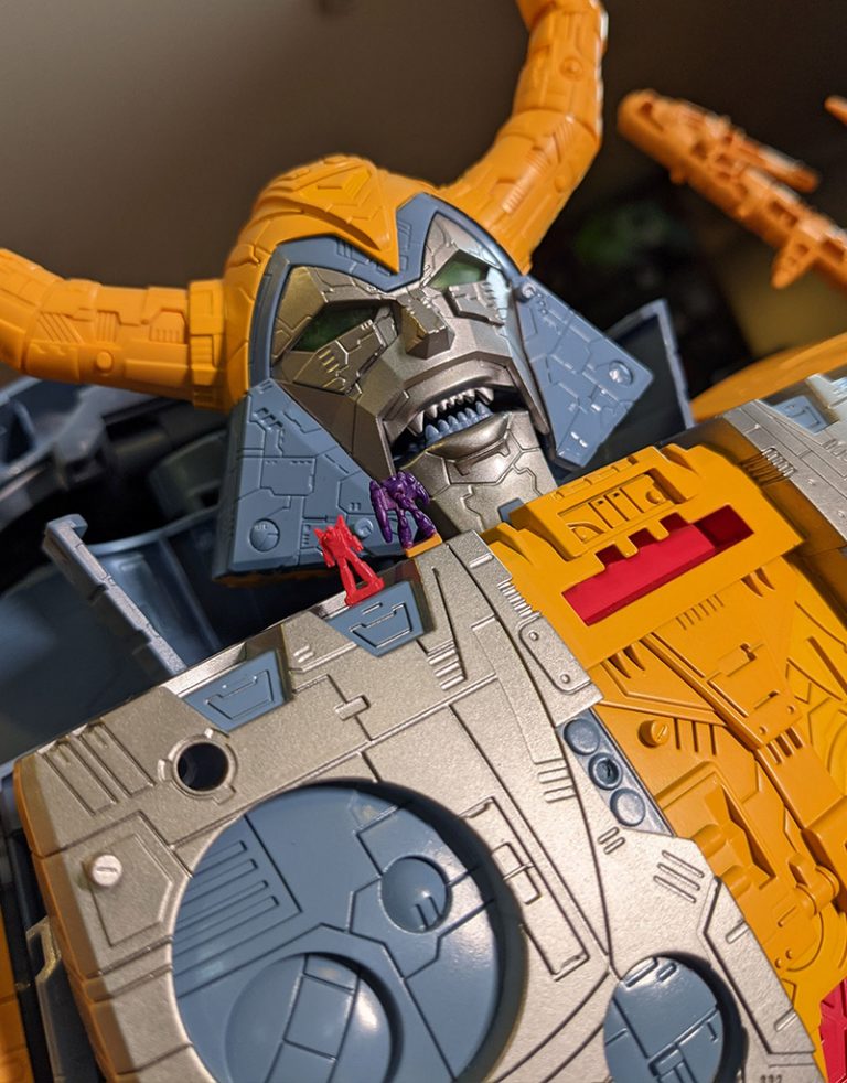 Unboxing Chaos With Hasbro’s Massive 27-inch HasLab Transformers: War ...