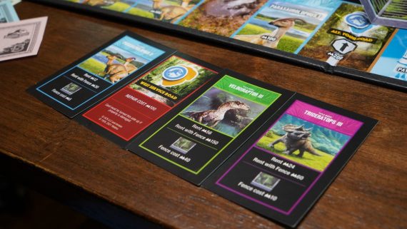 Unboxing & Playing Hasbro’s Jurassic Park Themed Monopoly Set | Geek ...