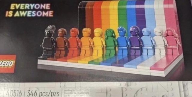 LEGO 40516 'Everyone Is Awesome' Set With 11 Monochrome Minifigures Leaked Ahead Of Pride Month ...