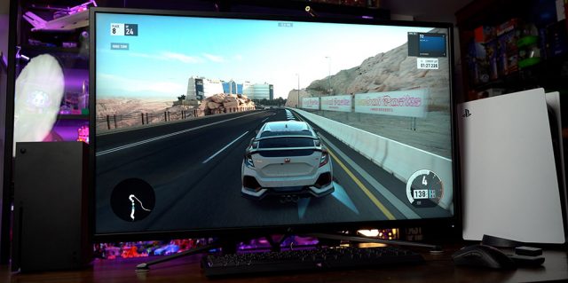 Geek Review: ASUS ROG Strix XG43UQ 43-inch Gaming Monitor | Geek Culture