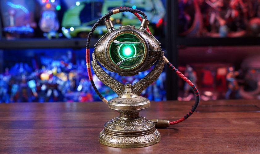 Unboxing Hasbro's Marvel Legends Series Doctor Strange Eye Of Agamotto ...