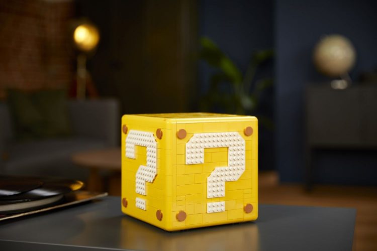 Latest LEGO Nintendo Set Lets You Unfold The World Of Super Mario 64 ...