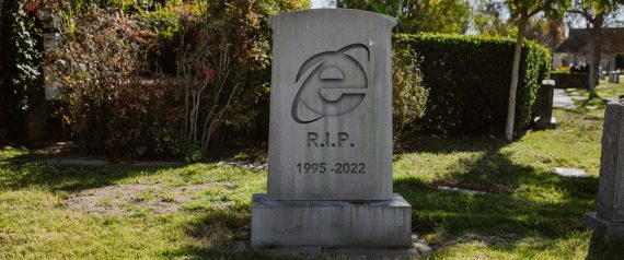 RIP Internet Explorer, 1995 To 2022 — Microsoft Finally Retires ...