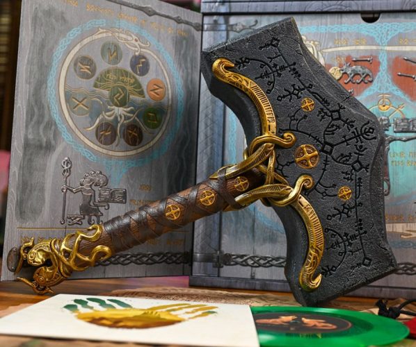 Unboxing The ‘God of War Ragnarok' Jotnar Edition | Geek Culture