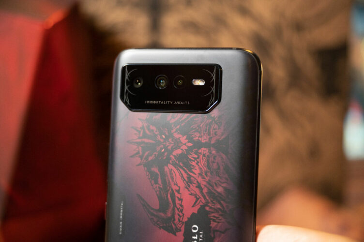 Unboxing The ASUS ROG Phone 6 Diablo Immortal Edition | Geek Culture