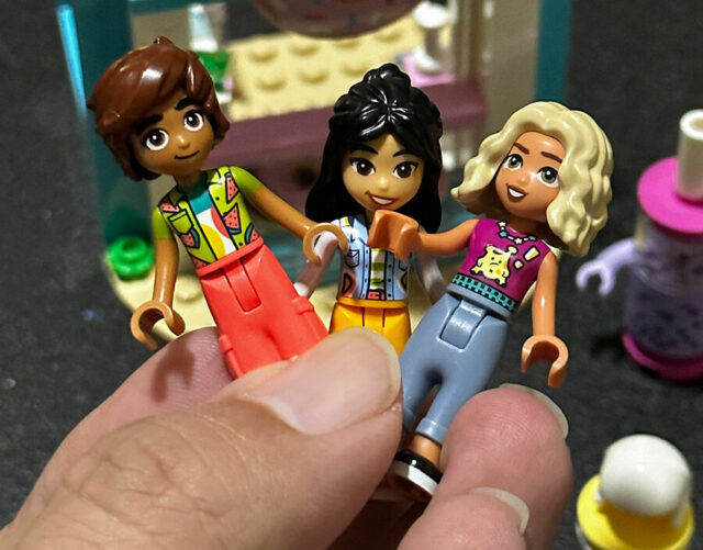 New Inclusive LEGO Friends Sets Make The Perfect Gifts For Everyone ...