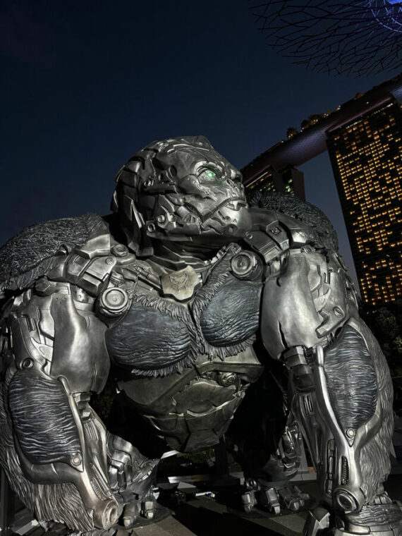 Transformers Fans Rolled Out To Unveil Life-Size Optimus Prime ...