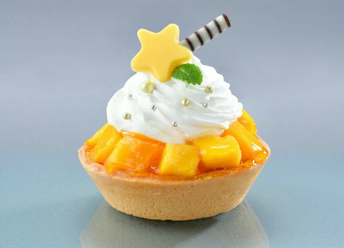 Bite Into Adorable Kirby Desserts At New Takeout-Only Themed Café In ...