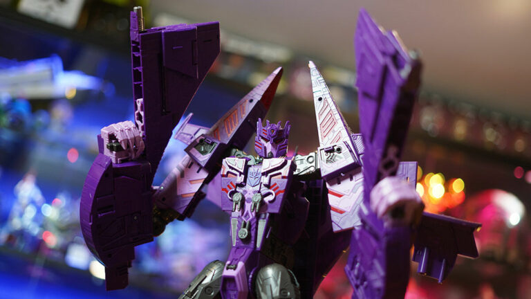Unboxing Hasbro's Transformers Legacy: Evolution Titan Class Decepticon ...