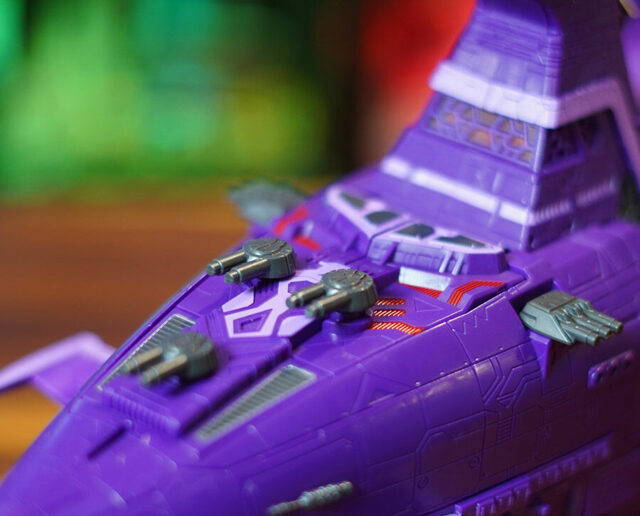 Unboxing Hasbro's Transformers Legacy: Evolution Titan Class Decepticon ...