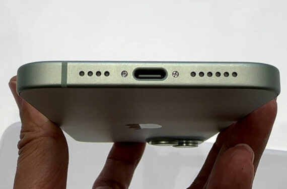 Hands-On: 5 Amazing Upgrades For The Apple iPhone 15 Pro & Pro Max ...