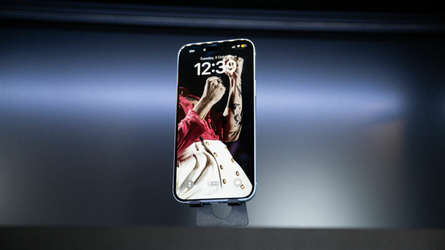 Geek Review: Apple iPhone 15 Plus | Geek Culture