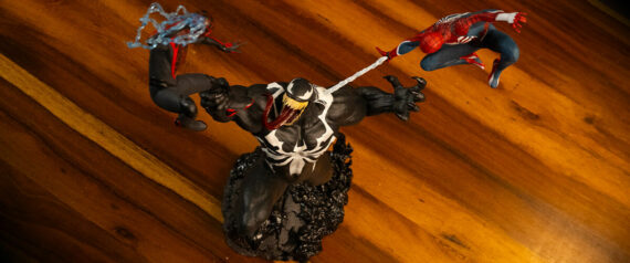 Unboxing Marvel's Spider-Man 2 Collector's Edition | Geek Culture