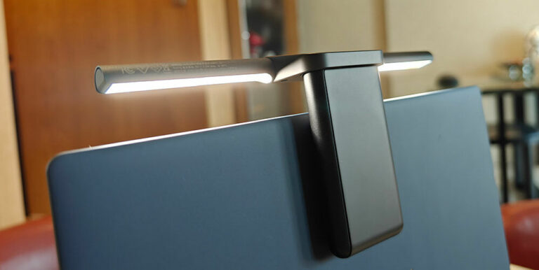 Geek Review: BenQ LaptopBar | Geek Culture