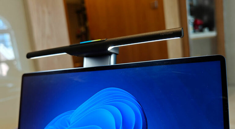 Geek Review: BenQ LaptopBar | Geek Culture