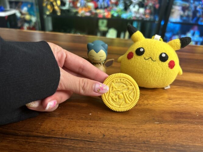 Oreo Singapore Catches Pokémon Fever With Pikachu Cookie And 16 Photo ...