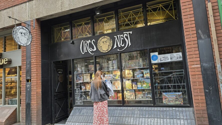 Geek's Guide to Toy And Comic Shopping In London 2024 | Geek Culture